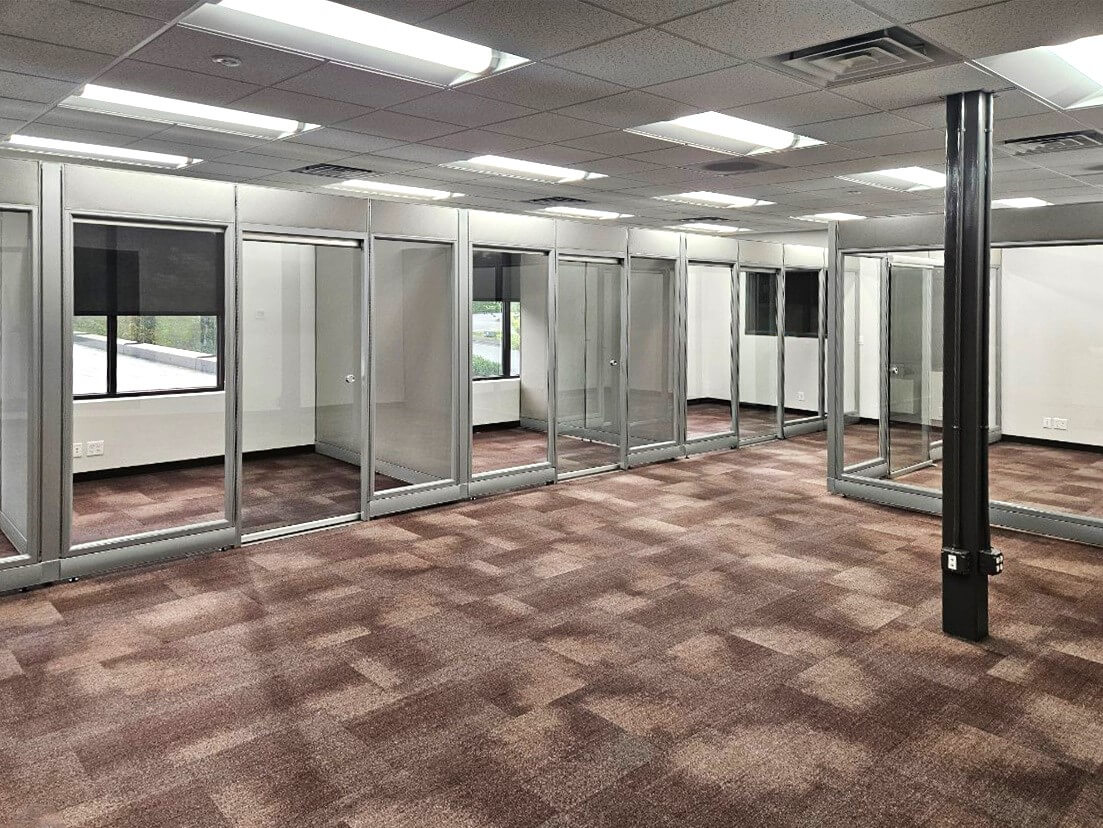 676 - by cubicles.com