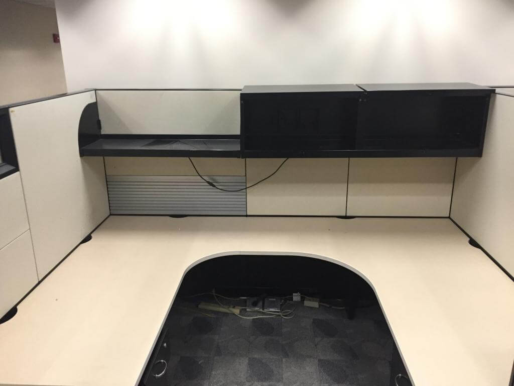 Used Steelcase Answer 8.5x8.5 - Tall Panels - Used Cubicles